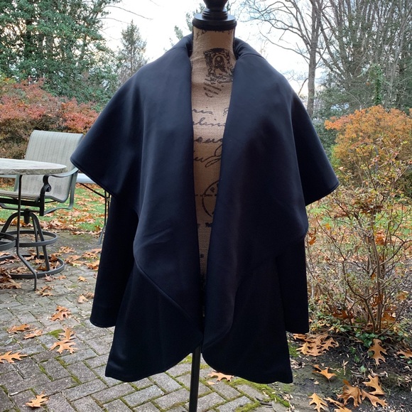 Raison D”etre | Jackets & Coats | Gorgeous Navy Cape Type Coat Sml ...